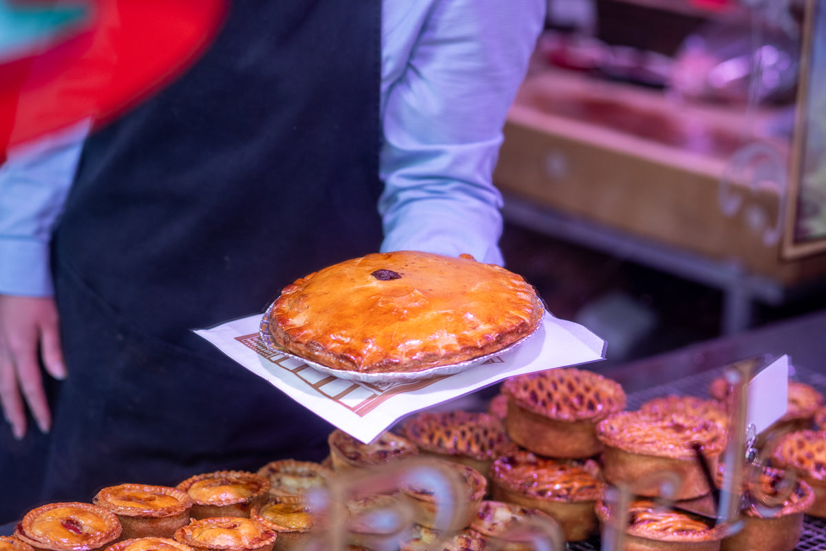 Extra Large Steak Pie | Appleton's Butchers